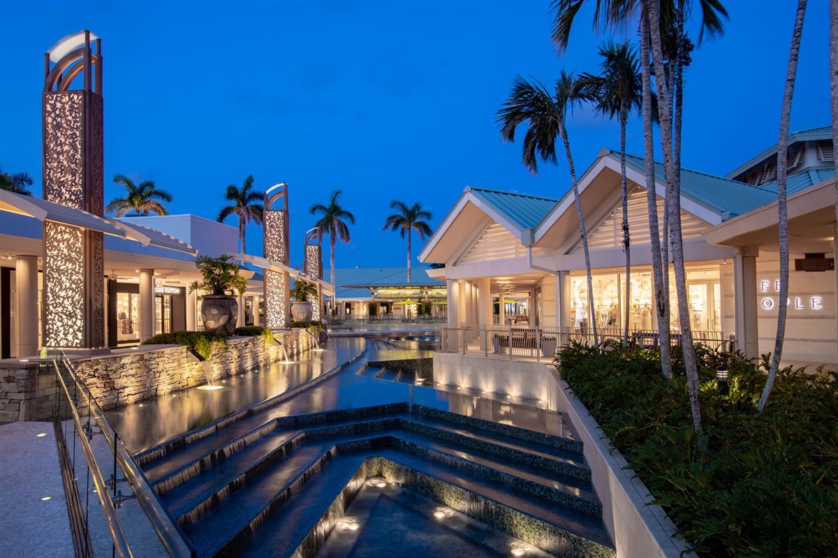 Waterside Shops in Naples: Indulge in Luxury Shopping & Dining ...